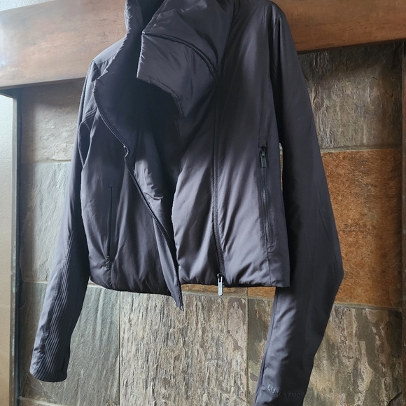 lululemon athletica | Jackets & Coats | Rare Lululemon City Sleek ...